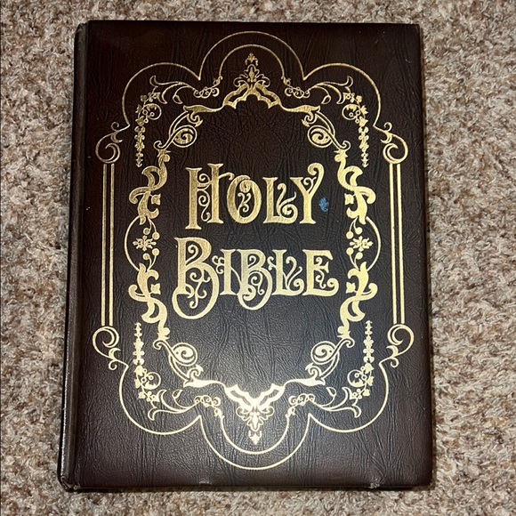 Other | Large 1972 Holy Bible Catholic Family Record Edition Red Letter ...